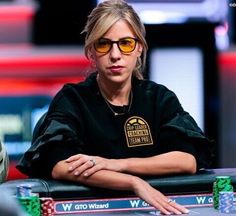 Foxen to Day 9 of 2024 Main Event as Number of Women Drops