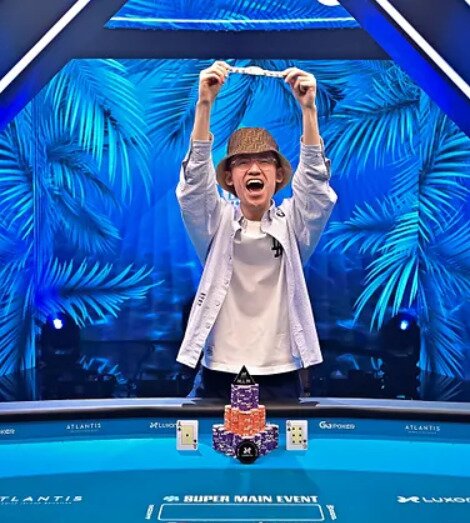 Zhou Wins First WSOP Paradise Super Main Event